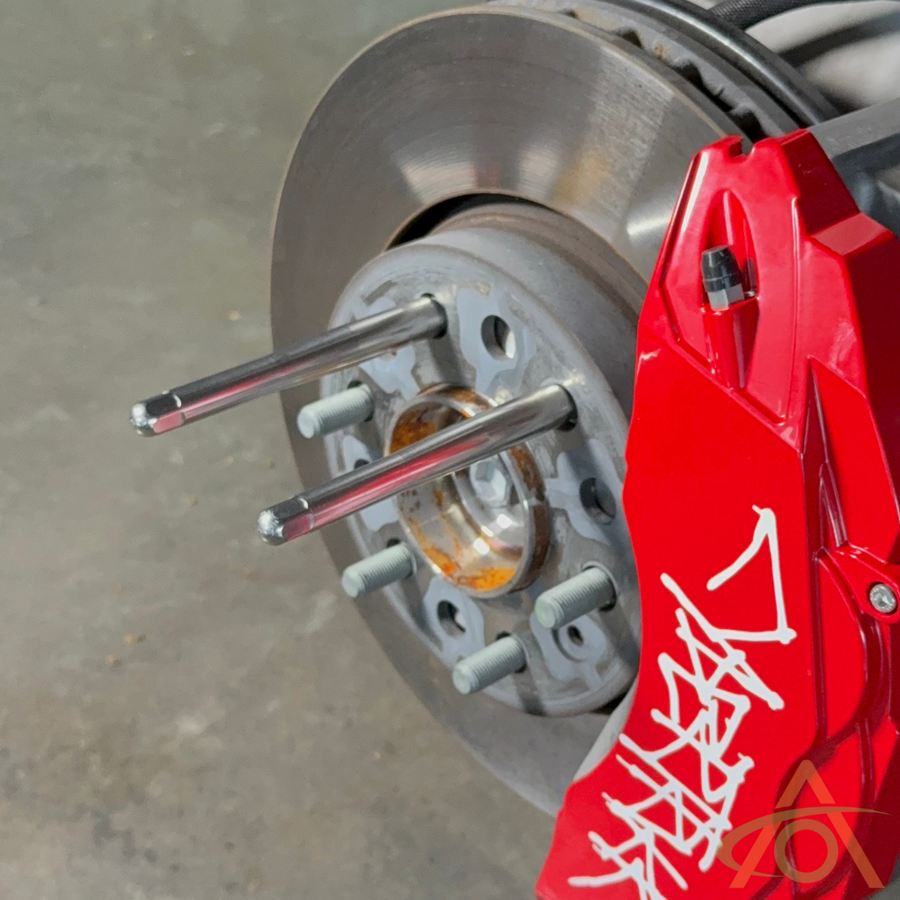 Threaded Lug Guide for all Teslas